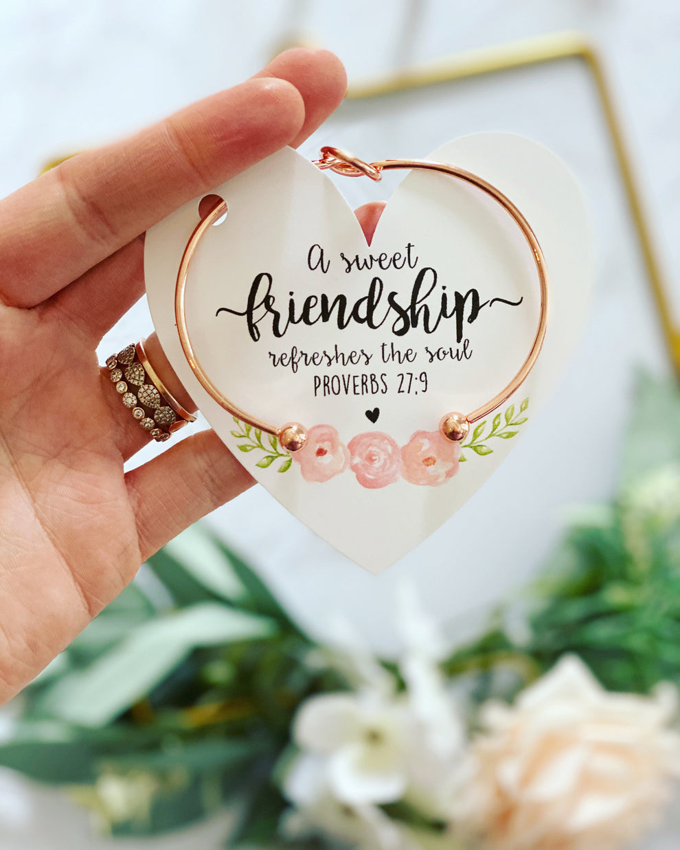 Best Friend Knot Bangle Floral Heart Card – Love Leigh Gift Co.